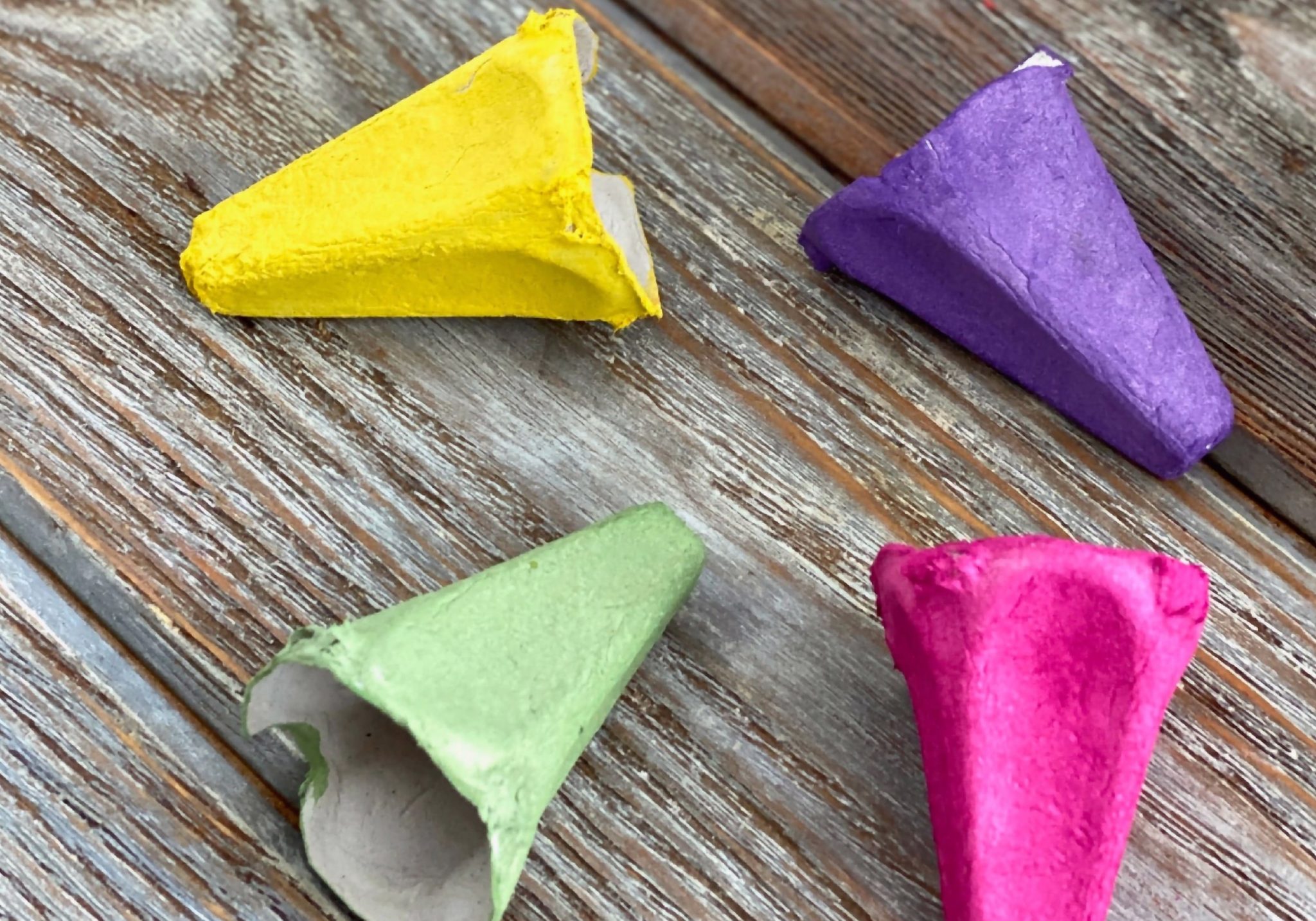 Glassar av äggkartong pyssel - Pyssla med Viktoria