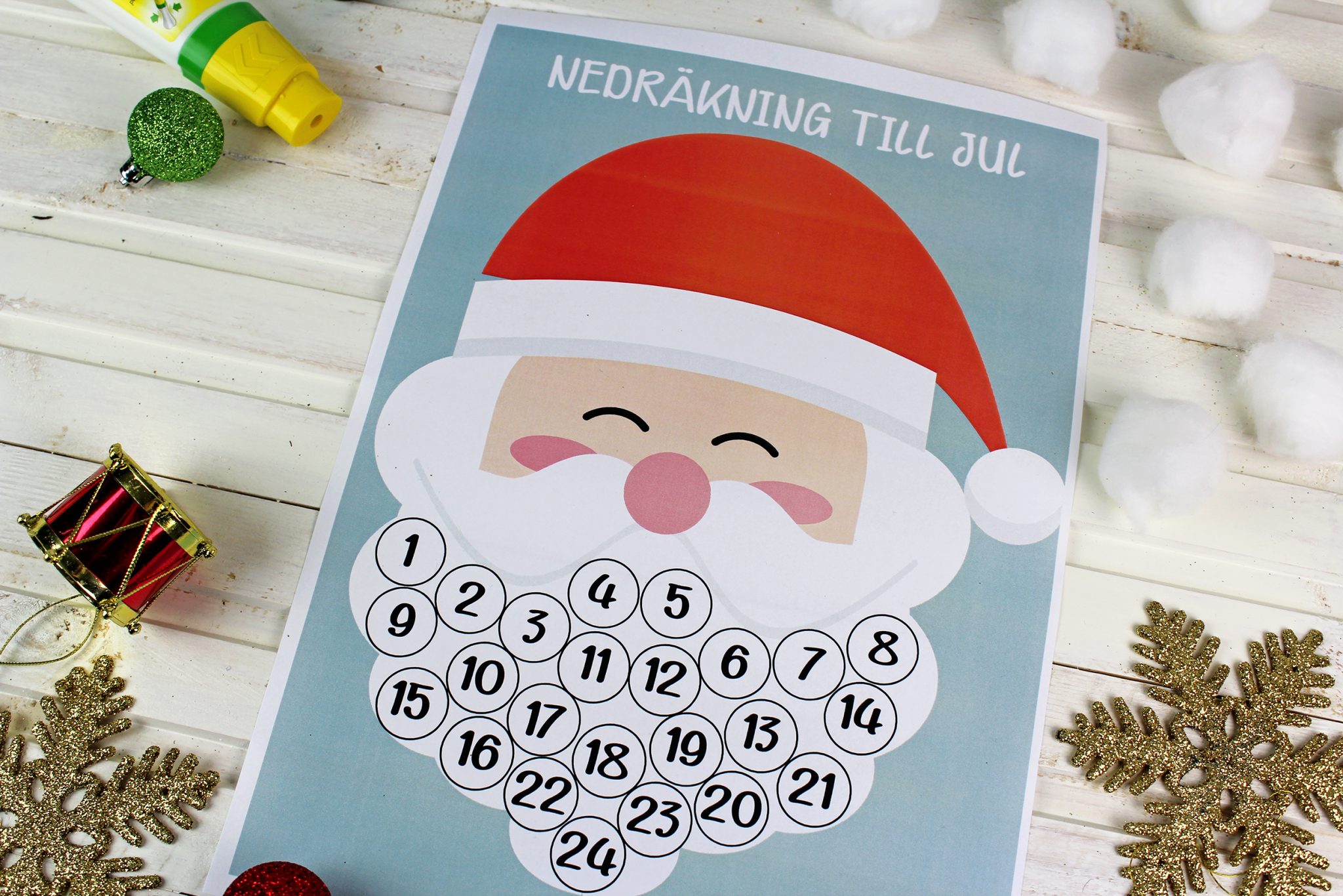 Räkna ner dagarna till jul med tomteskägg pyssel - Pyssla med Viktoria