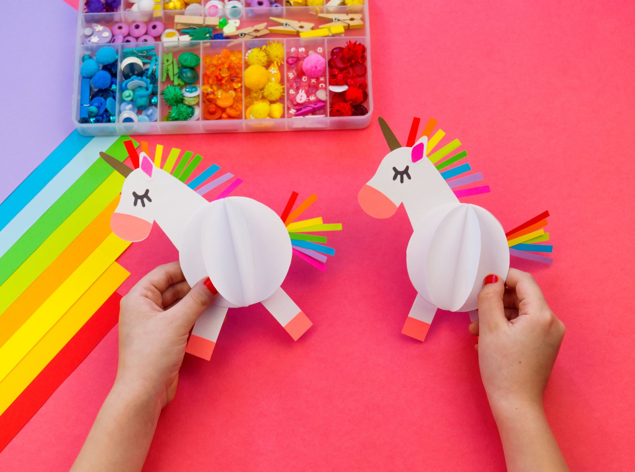 Unicorn av papper - Pyssla med Viktoria