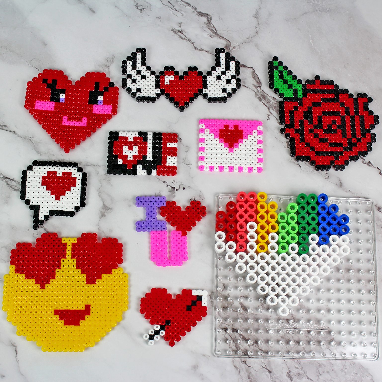 10 enkla Alla Hjärtans Dag Pärlplattor Mönster - Pyssla med Viktoria