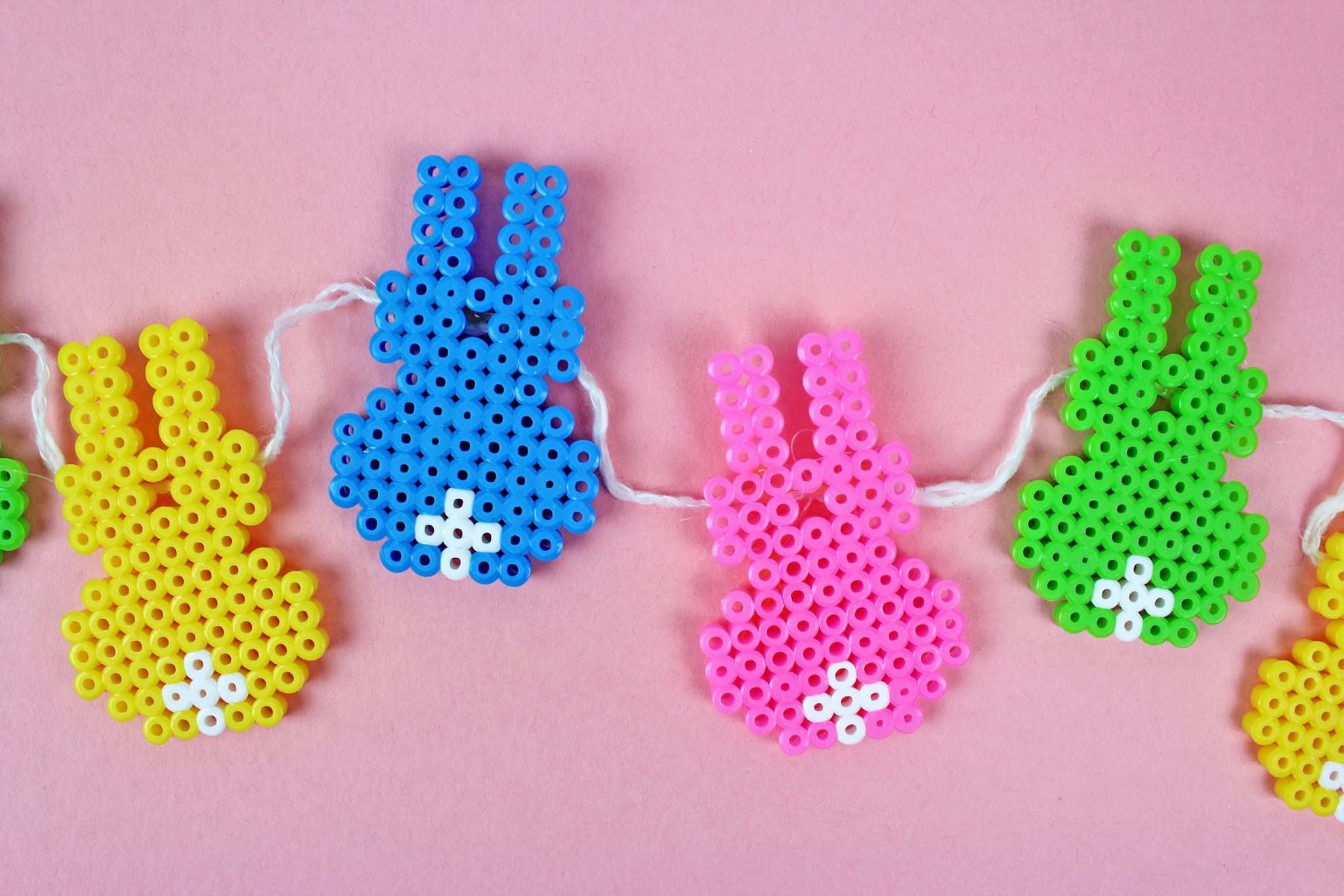 10 Mönster på enkla Påsk Pärlplattor - Pyssla med Viktoria